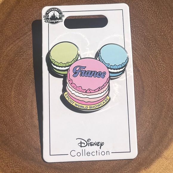 Disney Parks Collection | Jewelry | Walt Disney Parks Pin Mickey Mouse ...